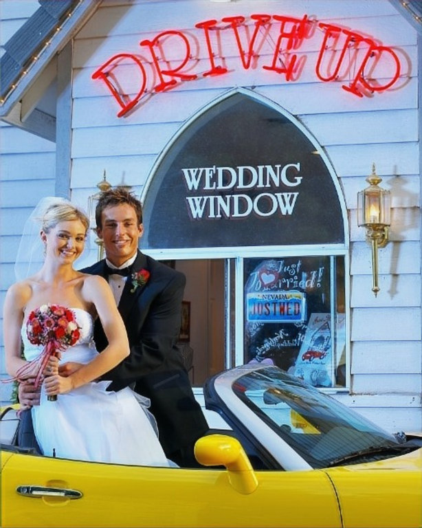 Las Vegas Cheap Sign and Go and World Famous Drive Up Weddings!