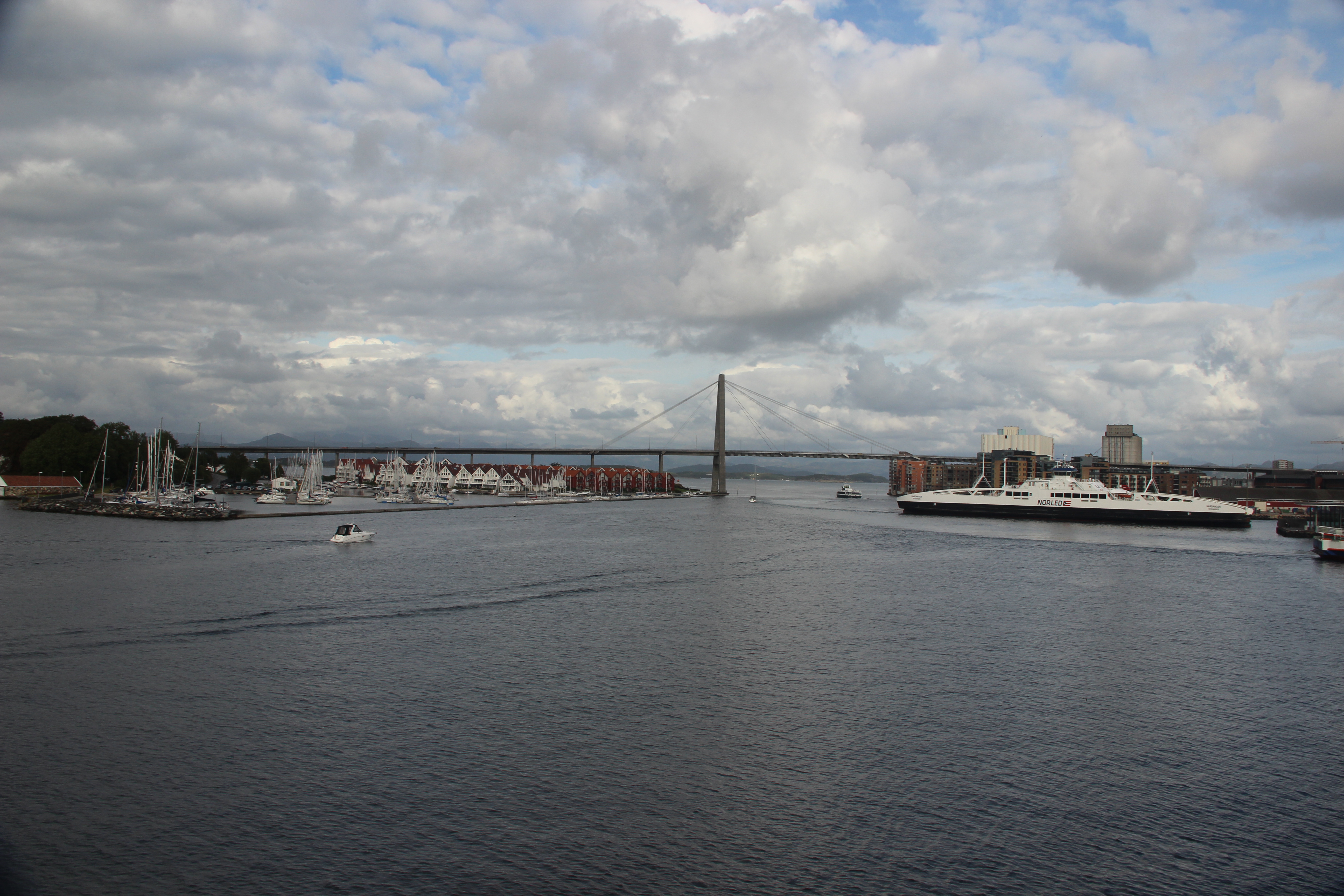 Troll Helnote | Norvège | La Terre Vue Des Cimes