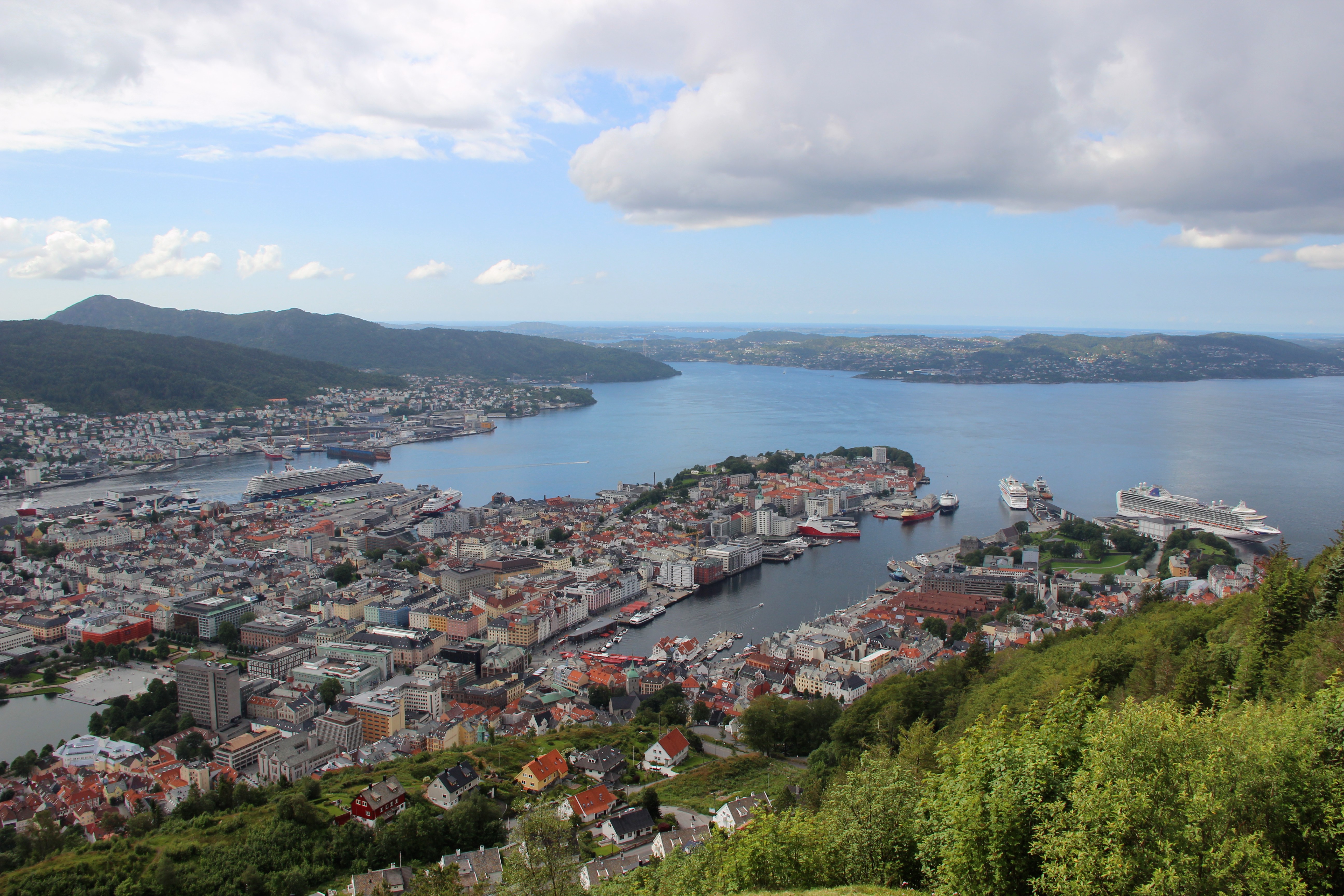 Troll Helnote | Norvège | La Terre Vue Des Cimes