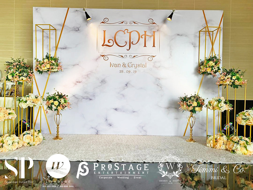 Themed Photobooth +Photo Corner