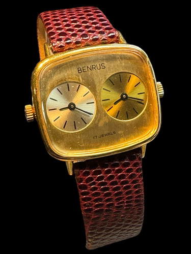 1970’s Benrus Dual Time Zone Gents Dress Watch | vintagewatchroom