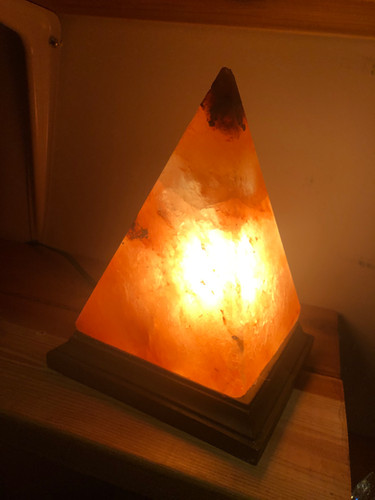 Himalayan salt Pyramid | The Salt Escape