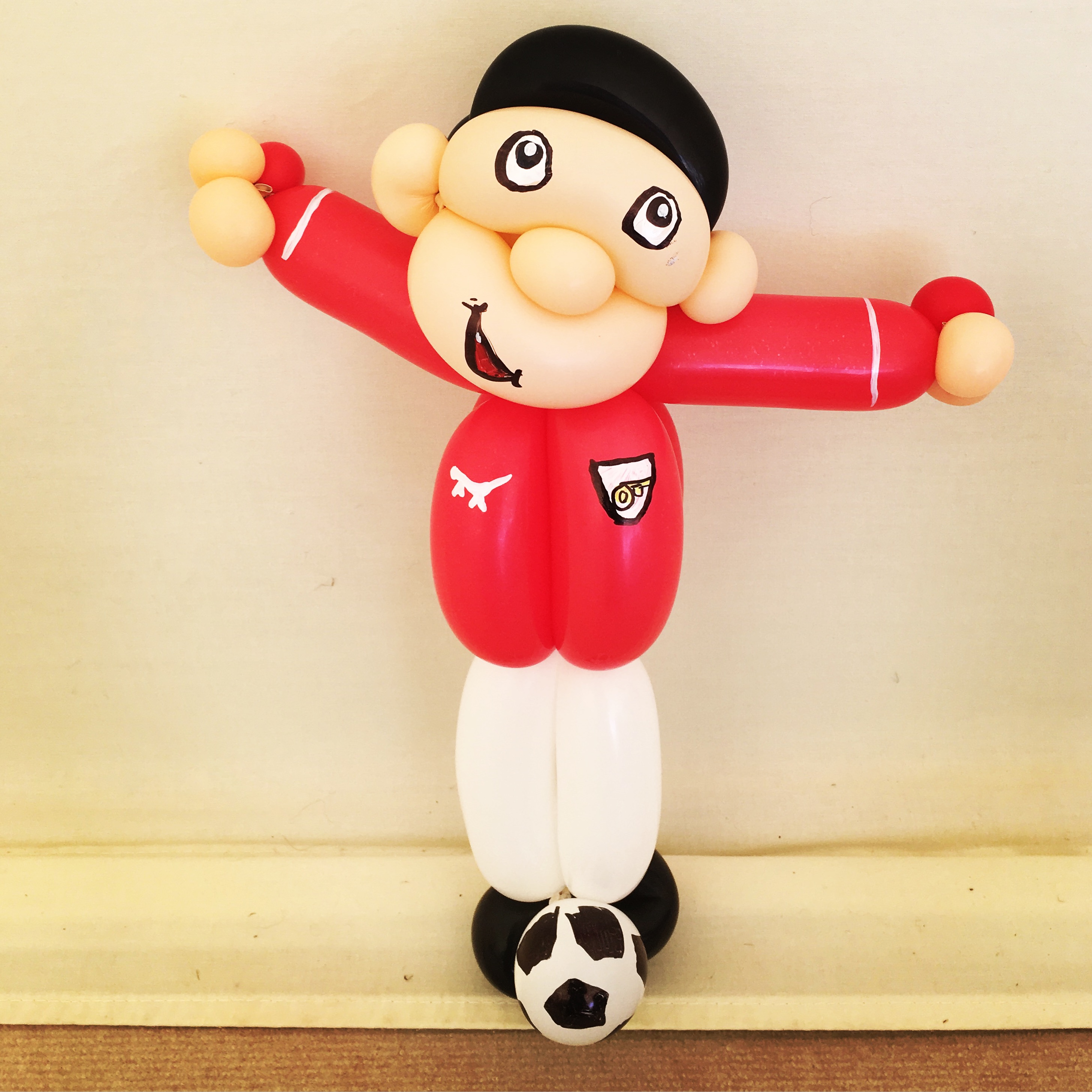 Balloon Modelling | Emily's Entertainment