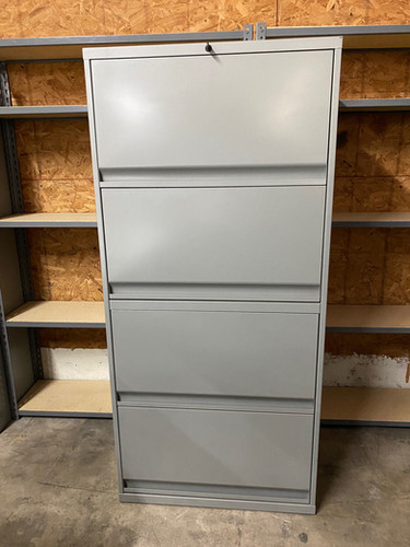 Knoll 4 door storage cabinet | dfsiofficefurniture