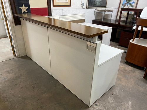 Herman Miller reception desk | dfsiofficefurniture