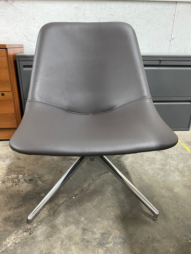 National Mabel lounge chair | dfsiofficefurniture