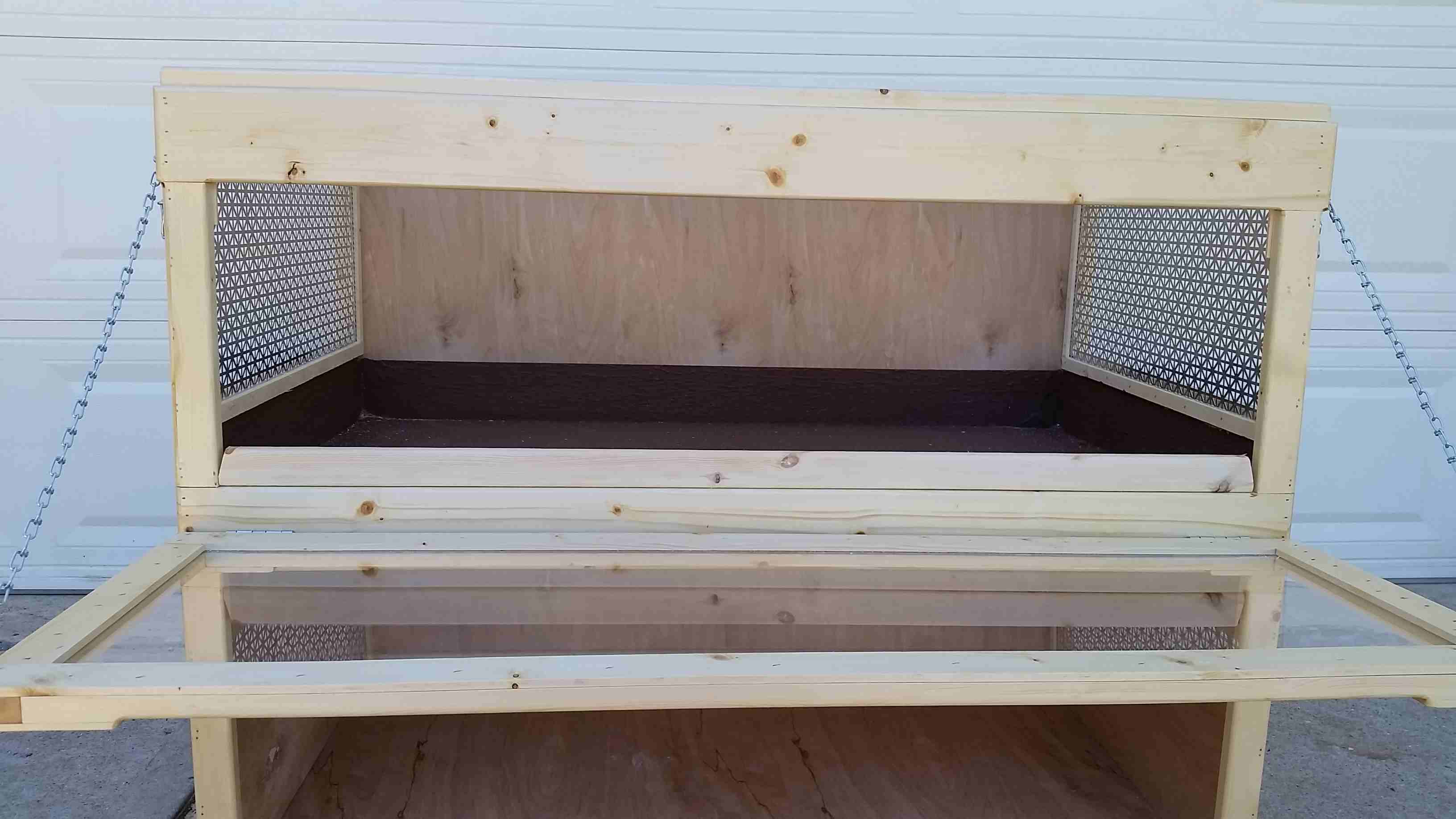 Rabbit & Guinea Pig Cages & Hutches - Indoor & Outdoor