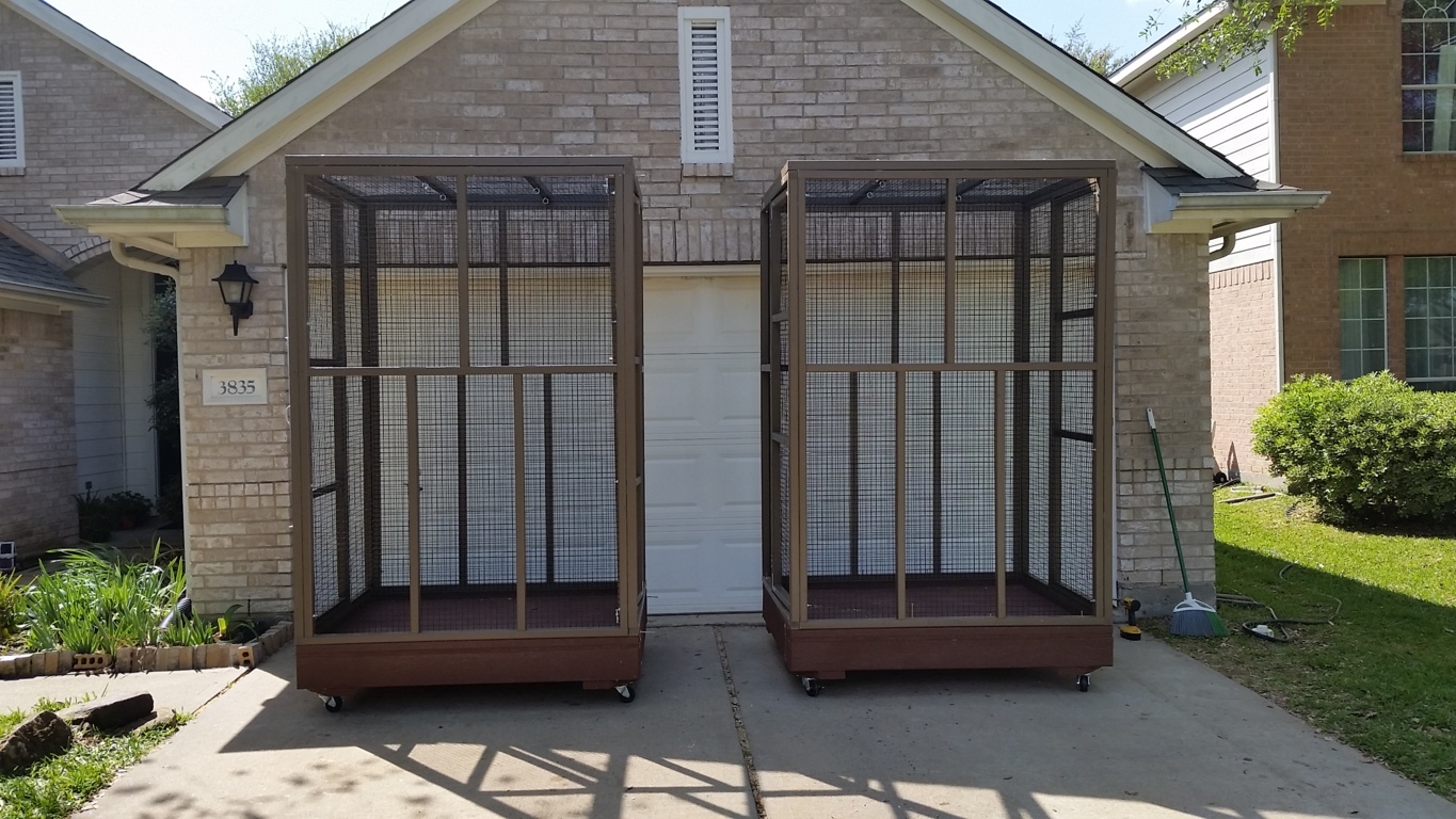 Custom Indoor & Outdoor Walk-in Bird Aviaries