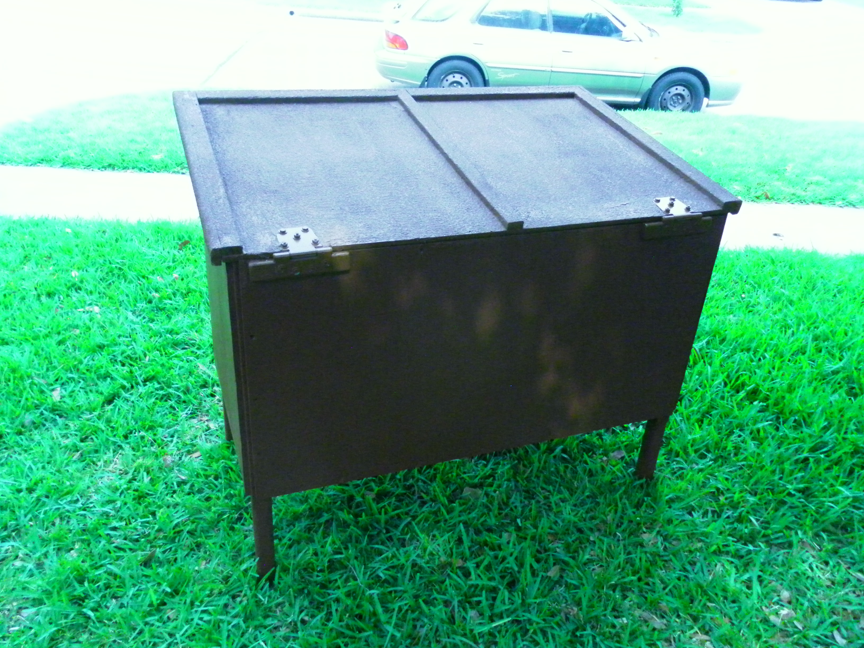 Rabbit & Guinea Pig Cages & Hutches - Indoor & Outdoor