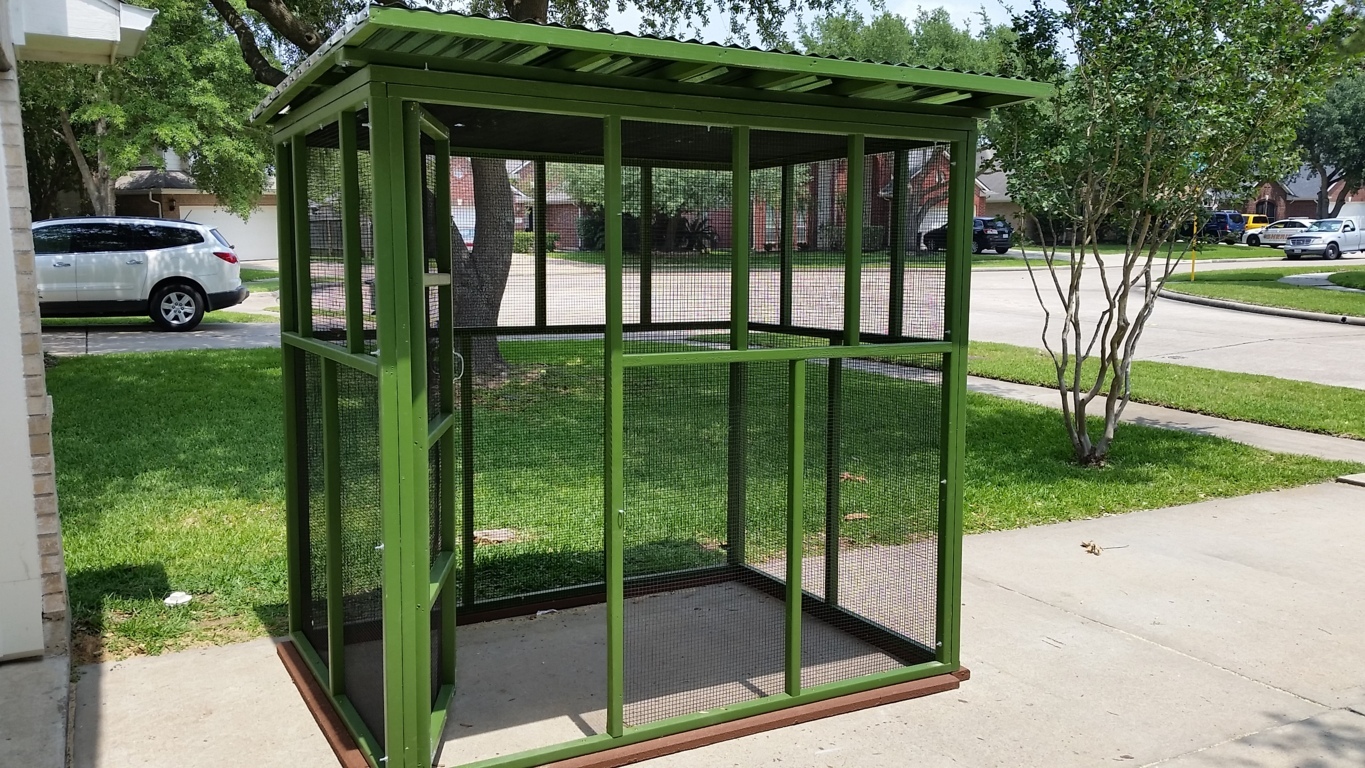 Custom Indoor & Outdoor Walk-in Bird Aviaries