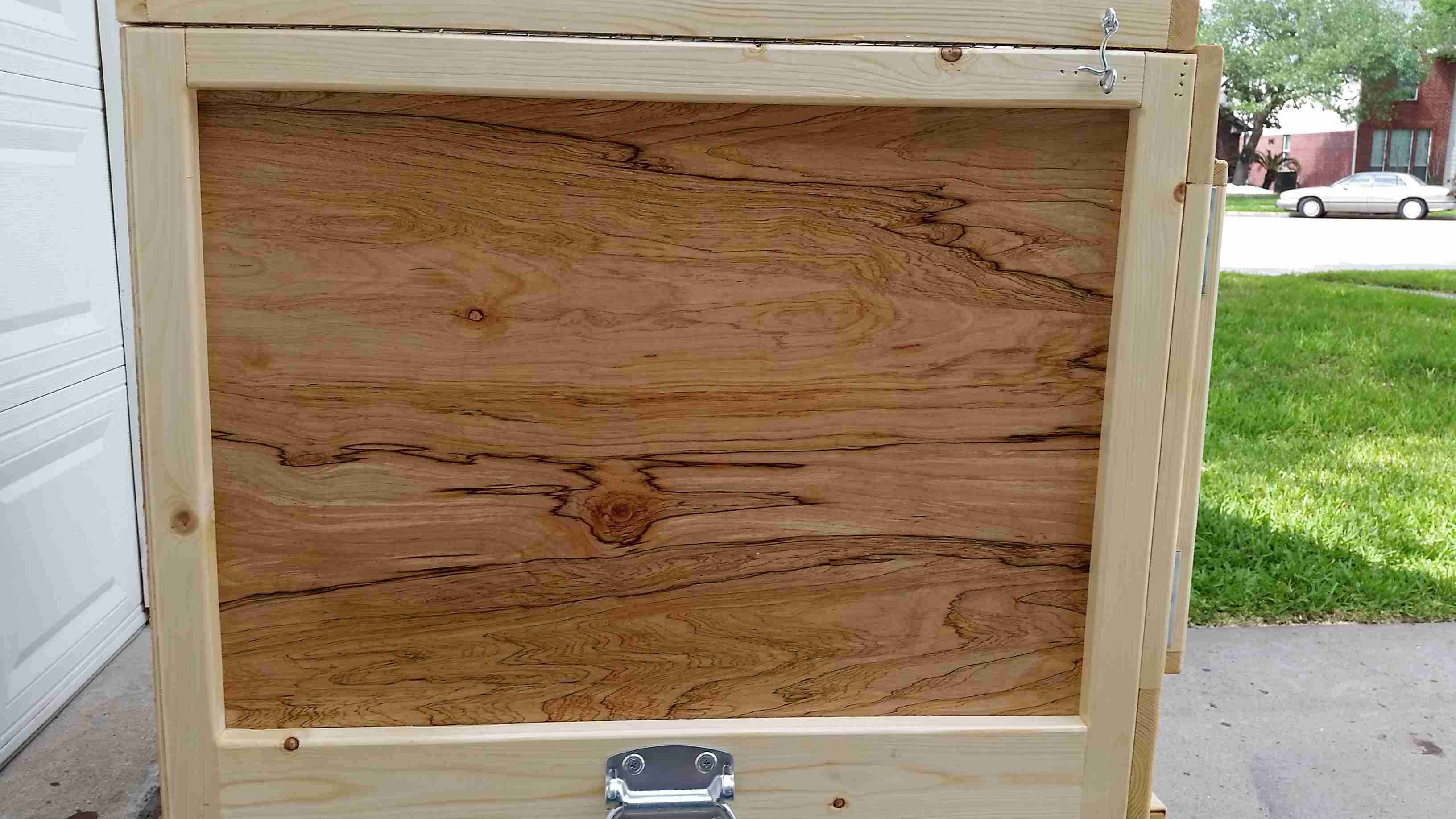 Rabbit & Guinea Pig Cages & Hutches - Indoor & Outdoor