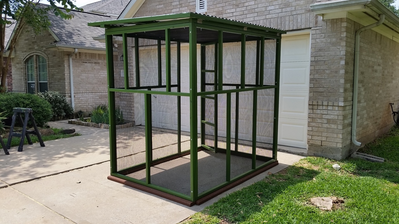 Custom Indoor & Outdoor Walk-in Bird Aviaries