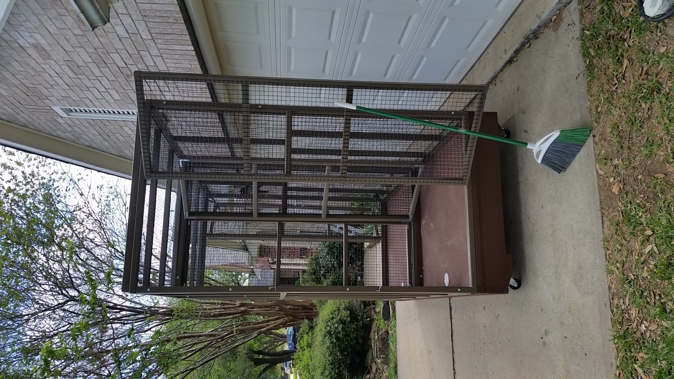 Custom Indoor & Outdoor Walk-in Bird Aviaries