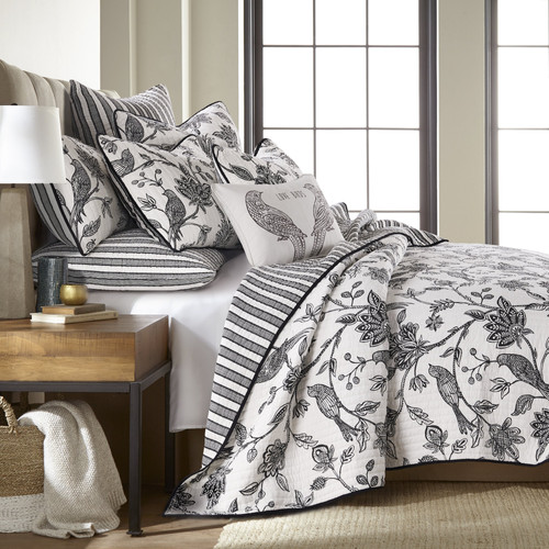 TANZIE BLACK QUILT SET | LINENS-N-MORE