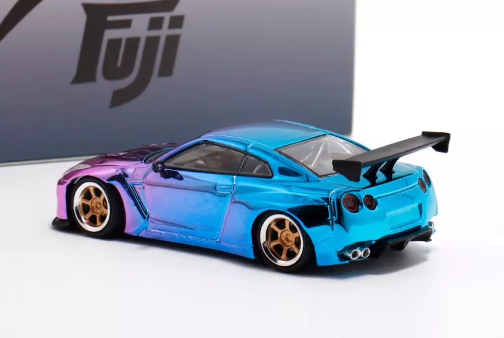 NISSAN SKYLINE GT-R R35 PANDEM ROCKET BUNNY CHROME PINK BLUE 1/64 BY ...