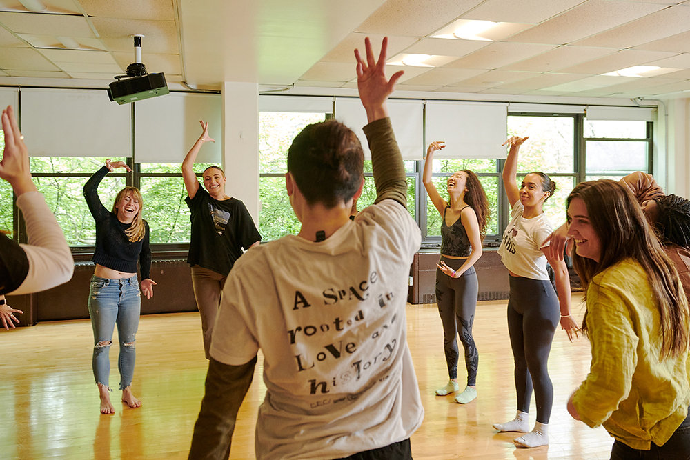 The Healing Power of Movement: How Dance and Expressive Arts Therapy ...