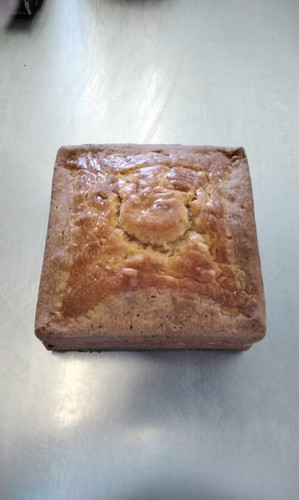 Un iced Cake | Rosebowl Cafe & Bake