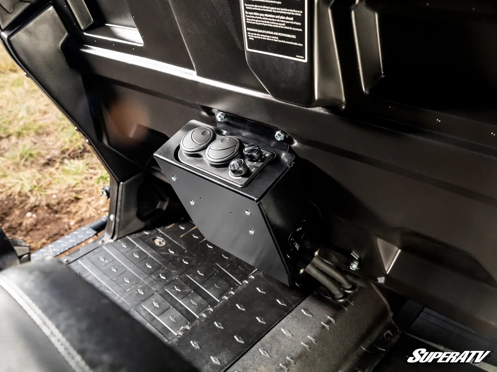 CAN-AM DEFENDER CAB HEATER | Midwest Custom Power