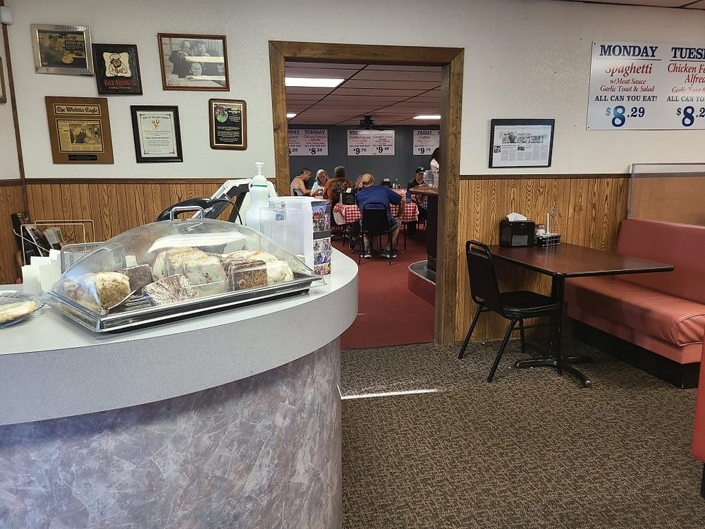 Where Dessert Comes First: Fat Ernie's Family Dining - Homemade Peach ...