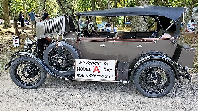 Long Island Model A Club Cars