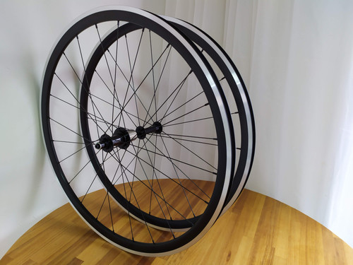 650B Rim Brake 31mm Deep Clincher/Tubeless Aluminum Wheels | roi-cycles
