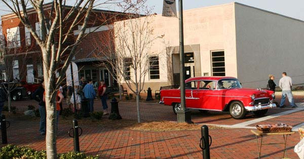 Fullscreen Page | Georgia Classic