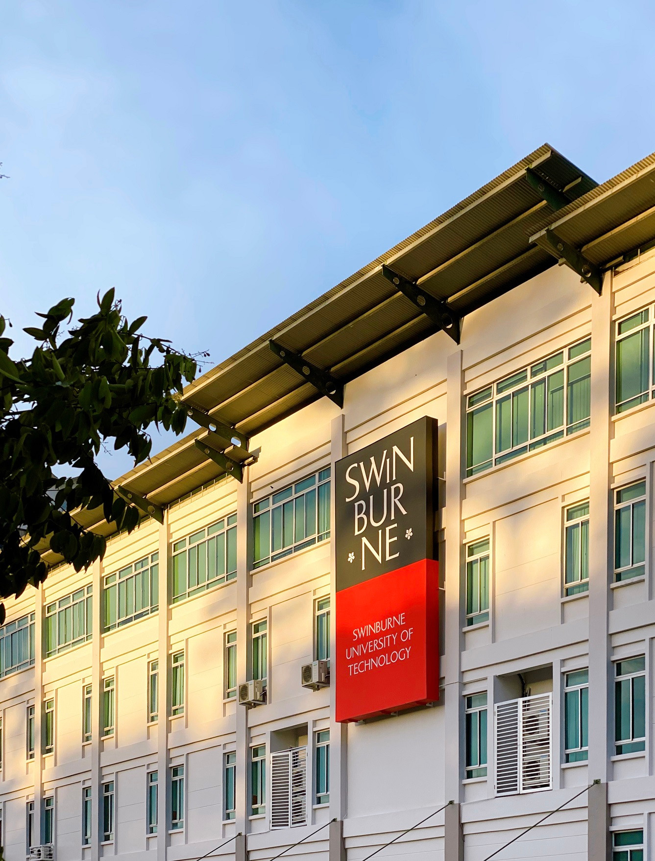 Swinburne Pathways and English Programs
