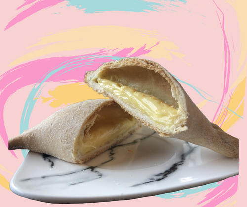 Empanada de Crema - Cream Empanada | Alebrijes Bakery