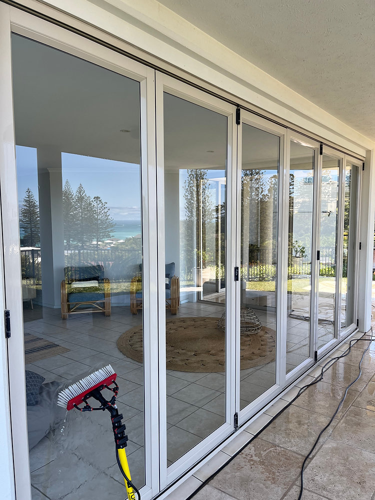 Sparkling Windows for a Sparkling Christmas: The Ultimate Holiday ...