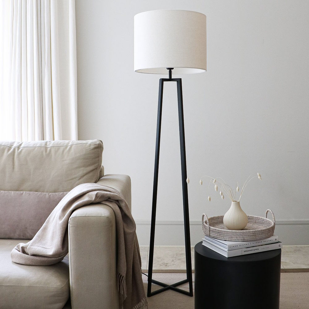 Our Top Tri-pod Lamp Finds