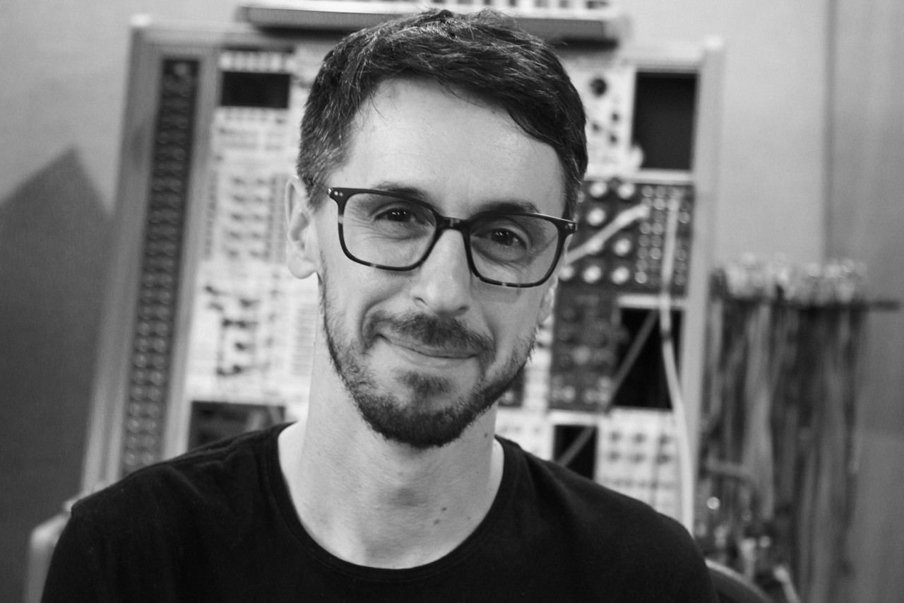 About | Alex Gamble Mixing Engineer