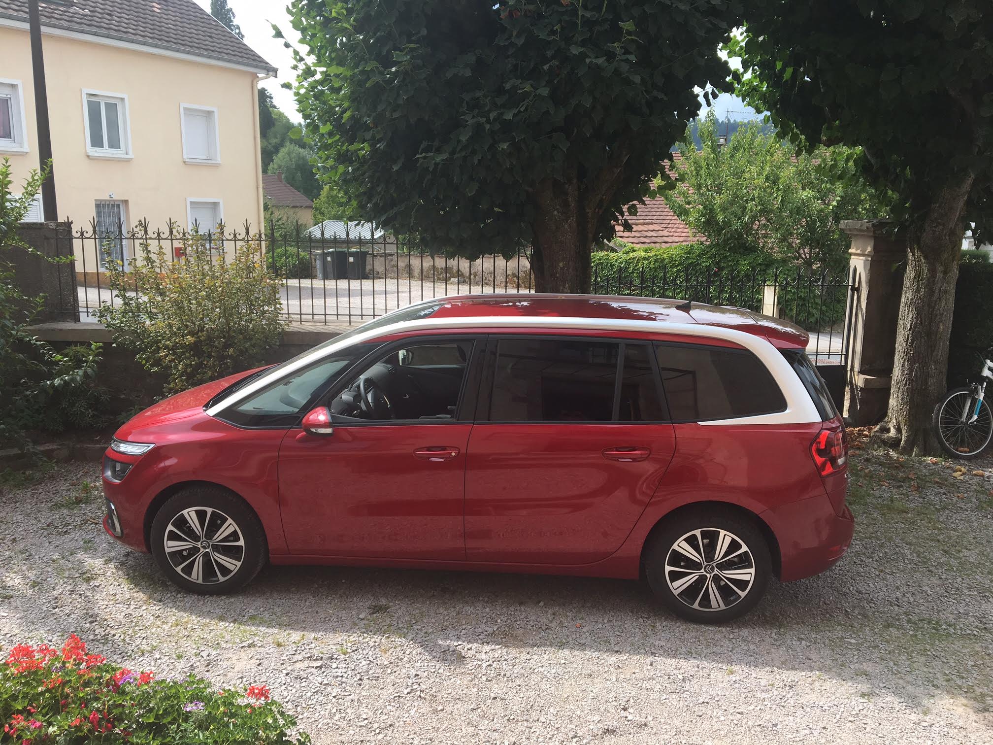 Location de voiture TT pour expatriés | CAR-EXPATS