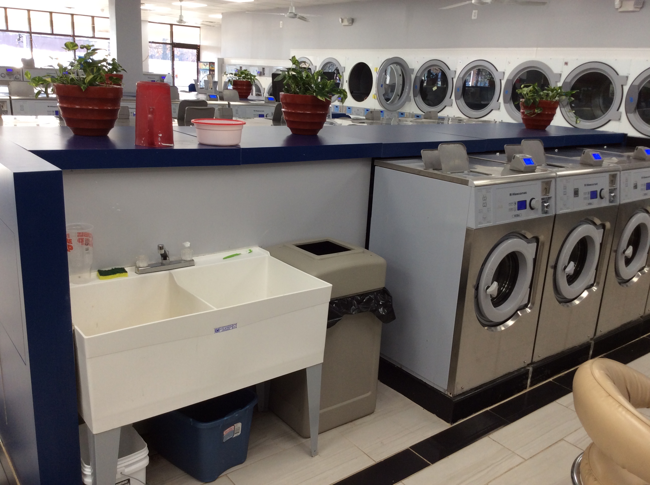 Laundromat Manassas VA Open 24 Hours Liberia Laundromat Laundromat Manassas VA Open 24 Hours Liberia Laundromat