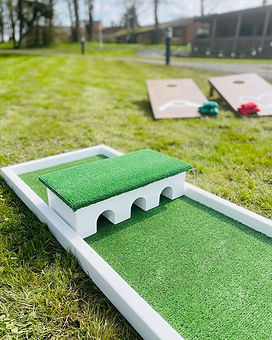 Garden Games Hire | Rustic Vintage Mini Golf and Games Hire | England
