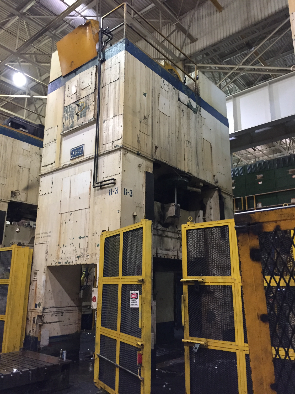 800 Ton USI Clearing Torc Pac For Sale | Diamond Presses