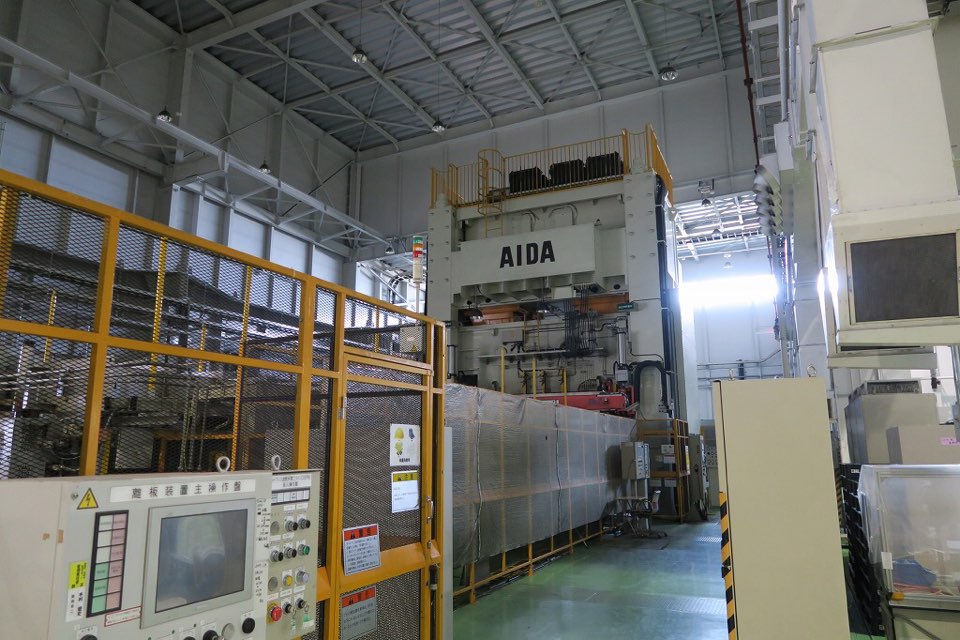 2300 ton Aida Servo Press | Presses For Sale | Diamond Presses