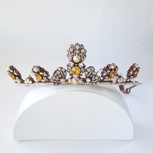 VINTAGE STYLE TIARA with TOPAZ Yellow | mdmbutiik