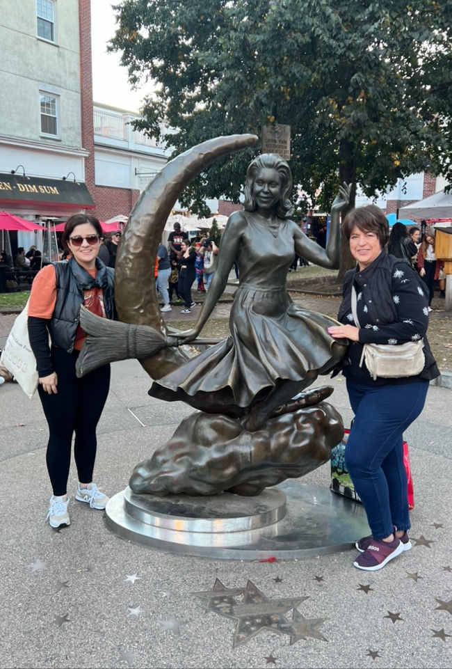 The Bewitched Statue: A Spellbinding Tribute in Salem, Massachusetts