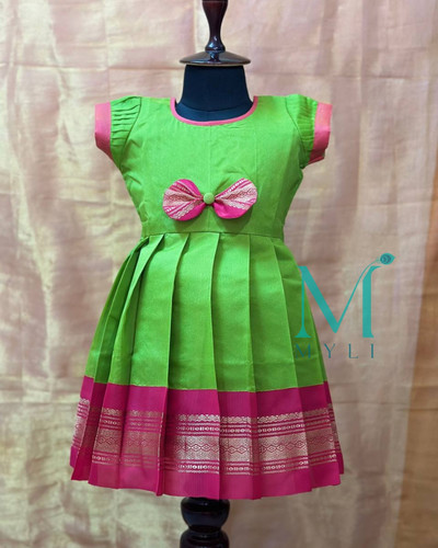 Frock with big border and bow | Mayili: Home