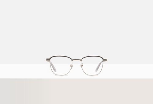 Thumboo in Silver Lining | Monocle