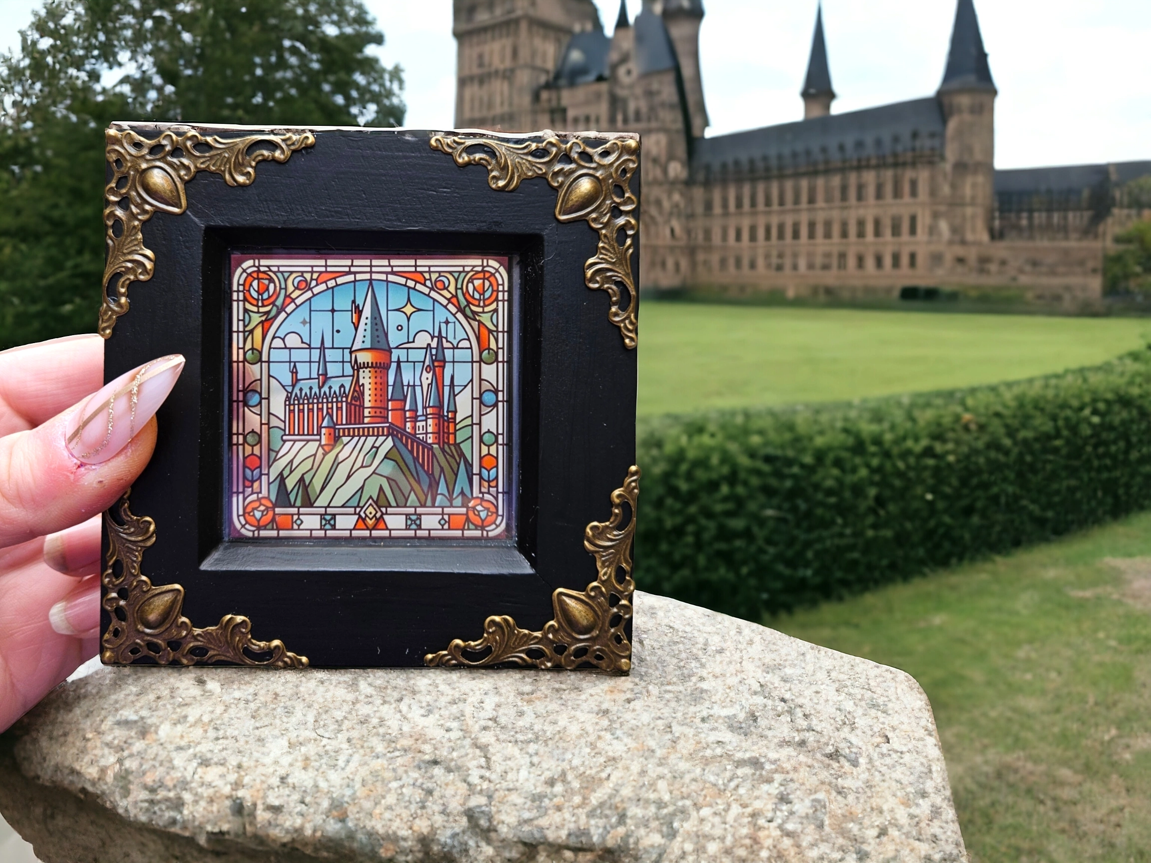 Hogwarts stained glass frame 3x3inch | Nerd Shelf
