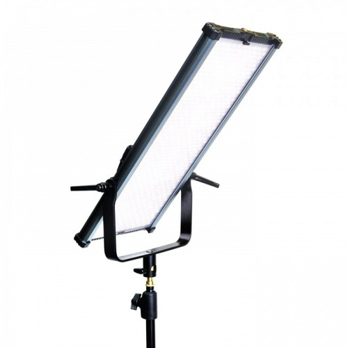 MLux LED 2250PB Bi-color | Anonim Rental