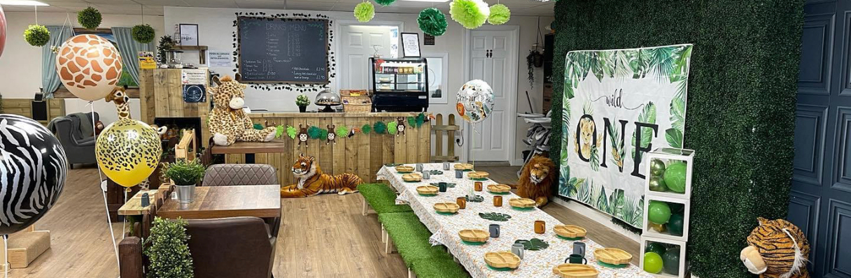 Home | Little Acorns Play Cafe