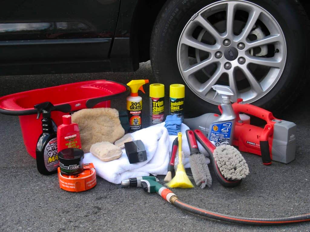 An 8-Step DIY Car Detailing Guide for Car Owners