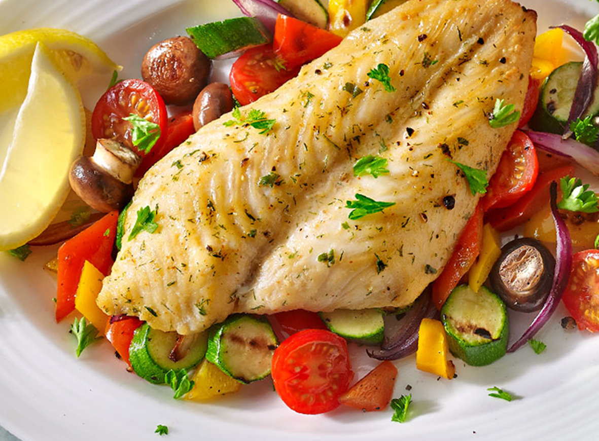 Baked Basa Fillet in Butter Garlic Lemon Sauce焗巴沙魚柳配牛油蒜香檸檬汁