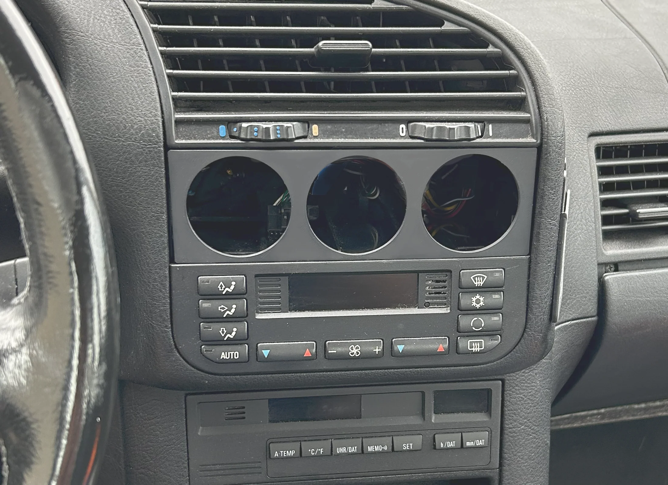 E36 Radio Delete Gauge mount | Trackdevelopments