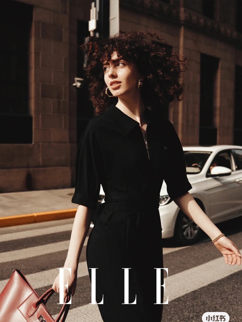 Nikoletta: Elle China!