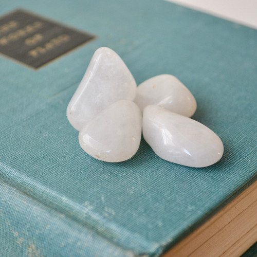 Snow Quartz - Tumbled Stone | CRYSTAL + CRAFT
