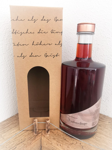 Schnaps | hochwertiger, handgemachter Zirbenschnaps DRINKART by Florian ...