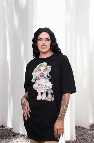 CAMISETA NEGRA OVERSIZE TOY | Alex Mercurio